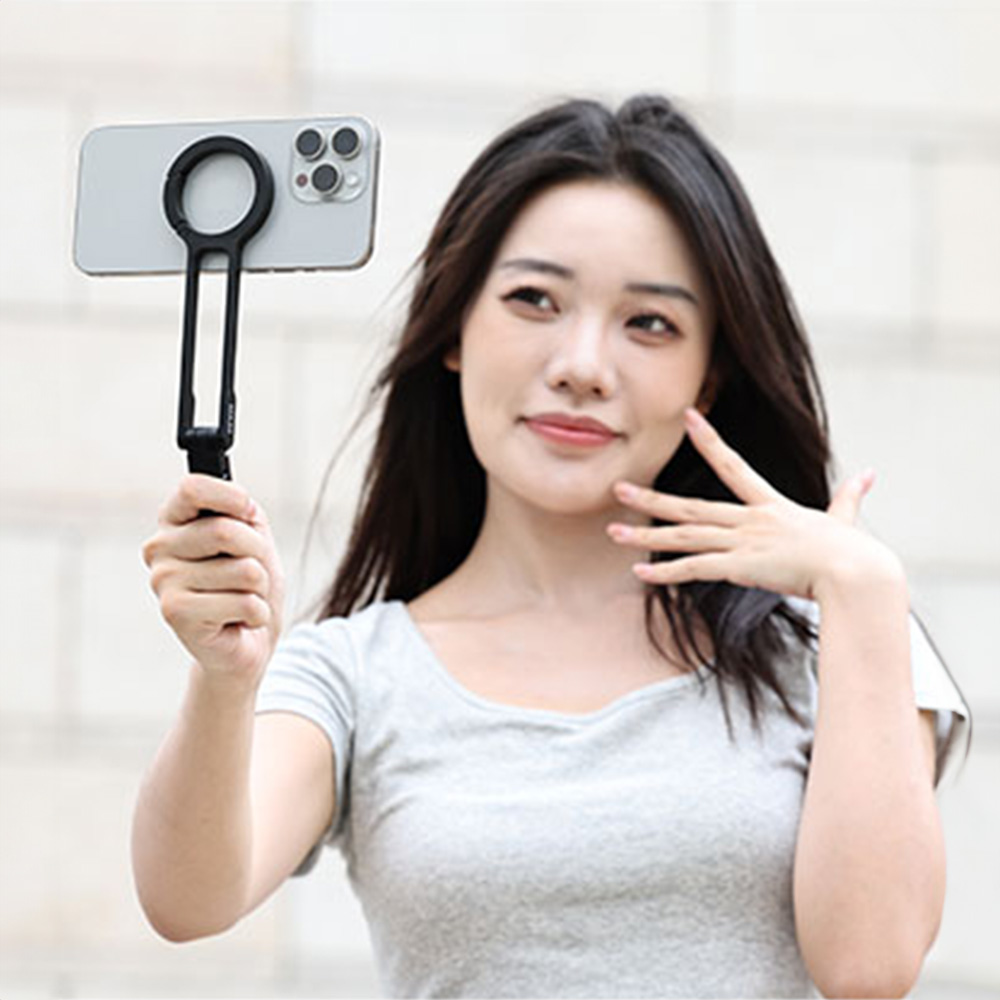 MagSafe対応 折り畳み式卓上スタンド｜ソースネクスト